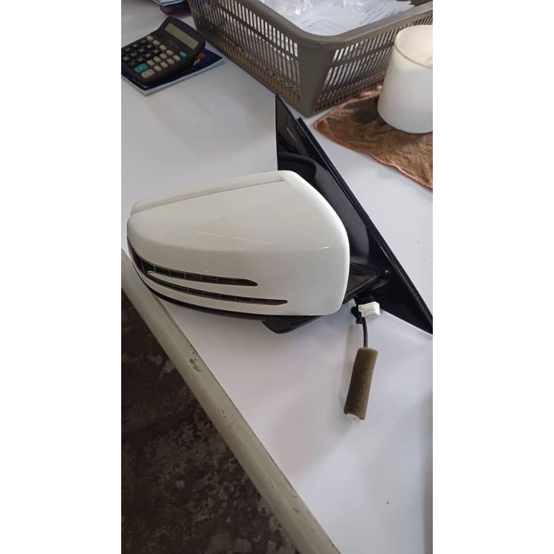 Mercedes Benz W212 right hand side side mirror got 360 camera mode ...