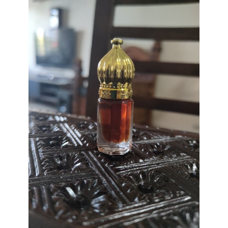 Minyak gaharu Lombok (3ml) | Shopee Malaysia