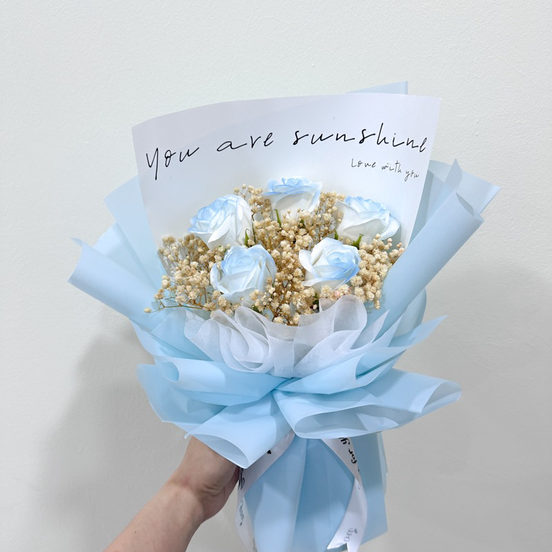 Ice Blue Theme Gradient Soap Roses Bouquet with Preserved Baby Breath ...