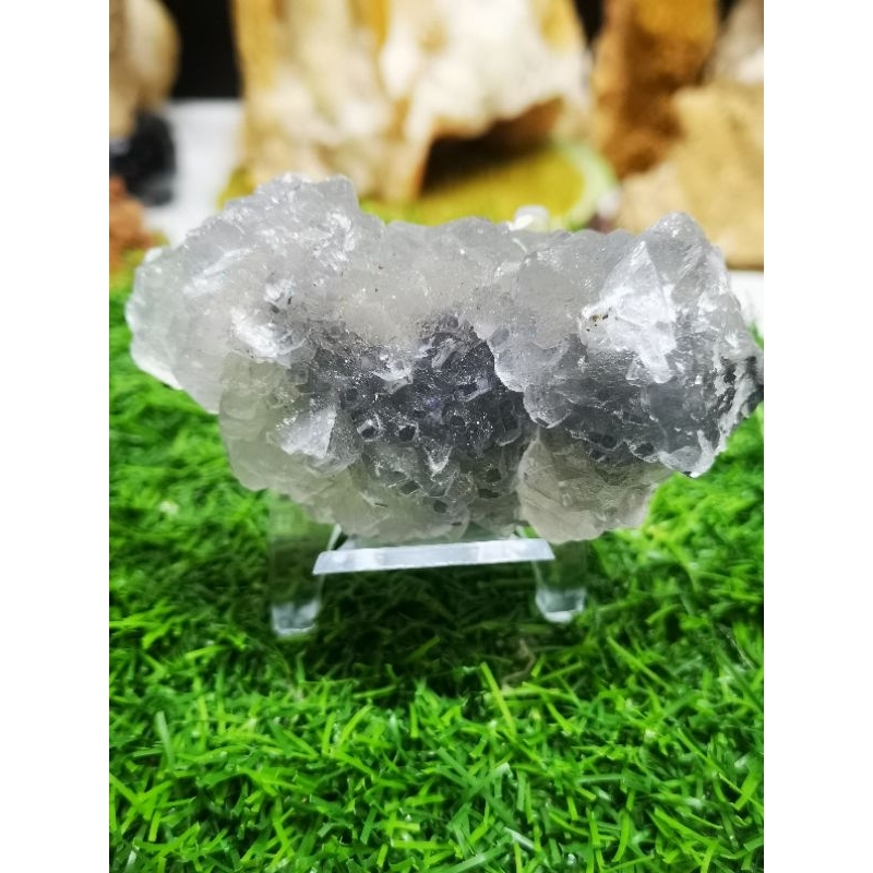 clear grey fluorite crysta/ 透白灰莹石 | Shopee Malaysia