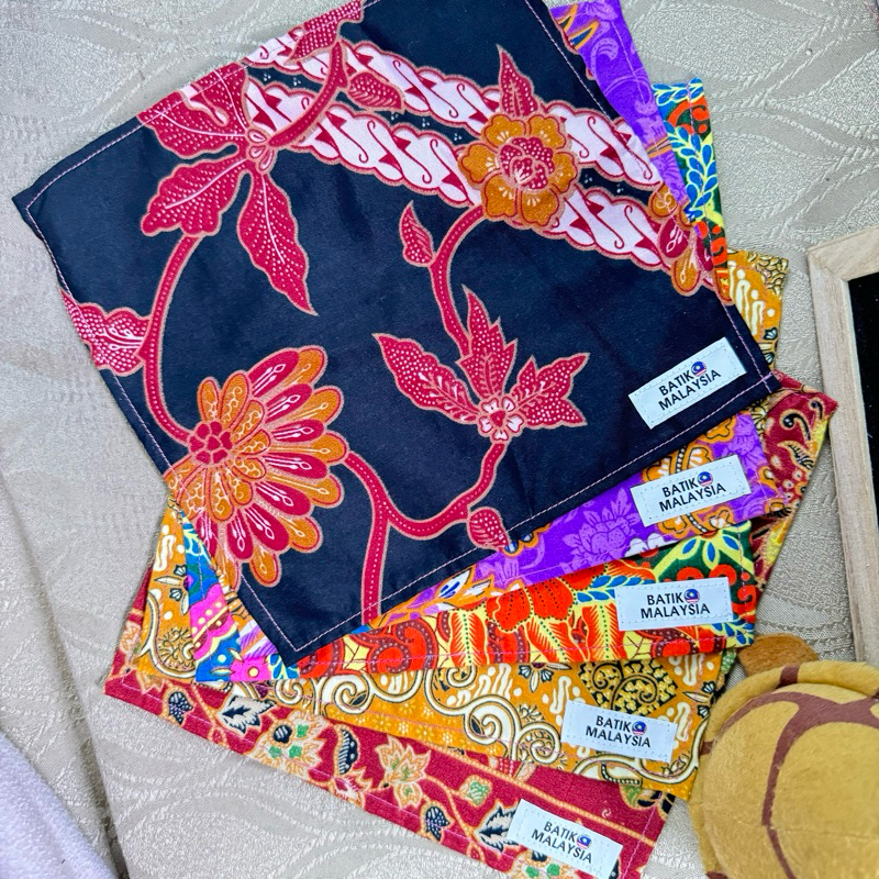 Handkerchief Batik with labeltag ‘Batik Malaysia’ for souvenir doorgift ...