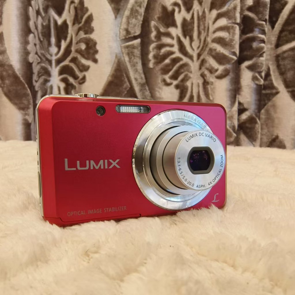 PANASONIC LUMIX DMC-FH4 CCD CAMERA 松下数码相机复古相机 (USED) | Shopee Malaysia