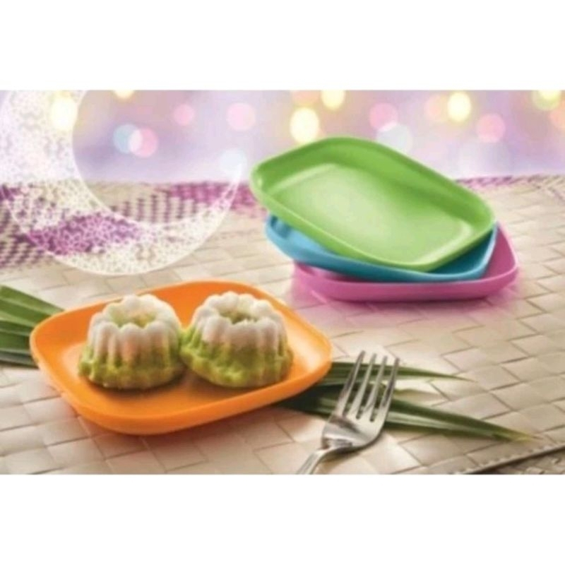 Tupperware Snack Plate (2pcs) | Shopee Malaysia