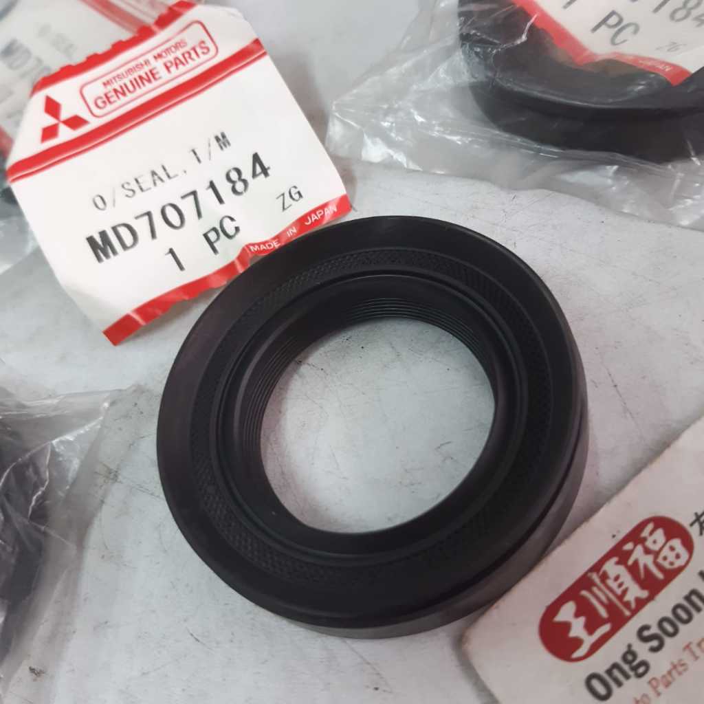 Oil Seal Driveshaft Proton Saga Wira 35X56X9/12.5 Mitsubishi MD707184 ...