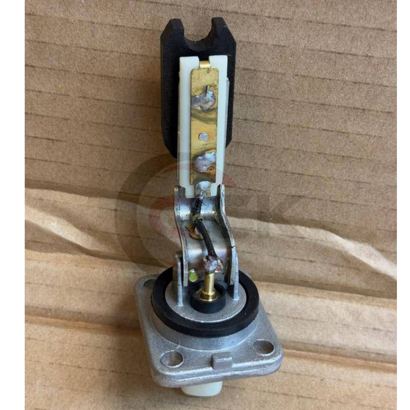 TOYOTA DYNA KDY221 / KDY230 / WU410 ENGINE MINYAK OIL LEVEL SENSOR 100 ...