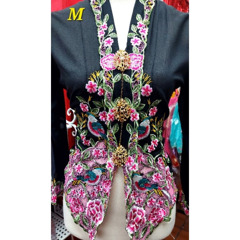 Kebaya Sulam Nyonya Embroidery Traditional Hand Made Special Design ...