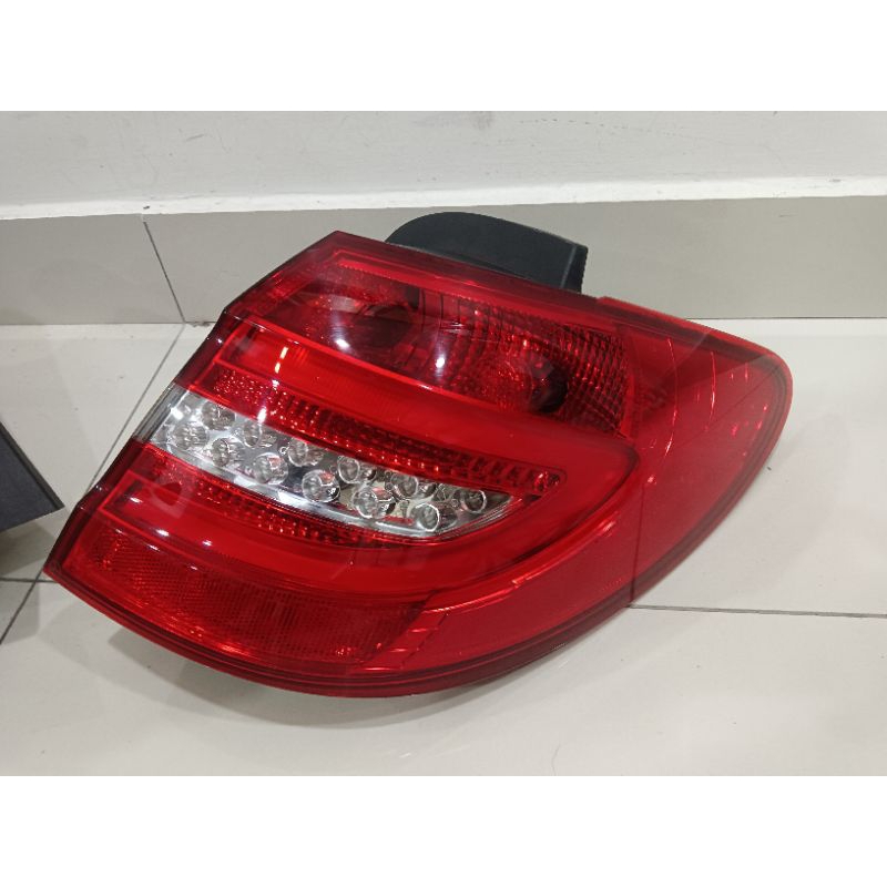 Mercedes w246 B180 LED tail lamp body right side original Germany ...