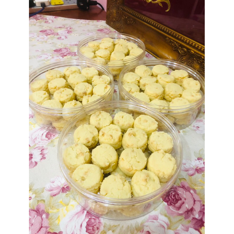 ALMOND SUJI | KUIH RAYA PREMIUM 2025 | Shopee Malaysia