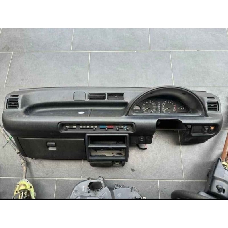 Dashboard set Daihatsu Mira L2 hitam complete, sub steering complete ...