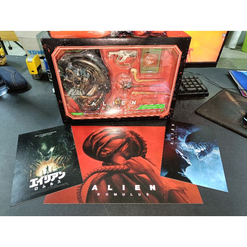 (Ready Stock) NECA Alien Romulus Accessory Pack (MISB) | Shopee Malaysia