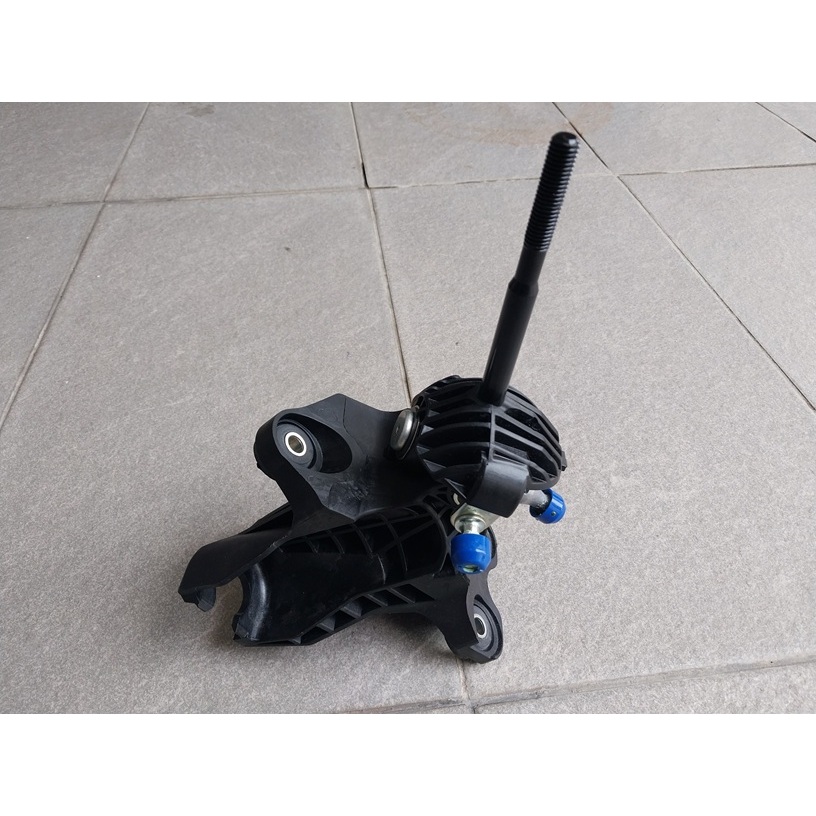 Honda Civic FD2 Type R FD2R gear shifter box used original Japan ...