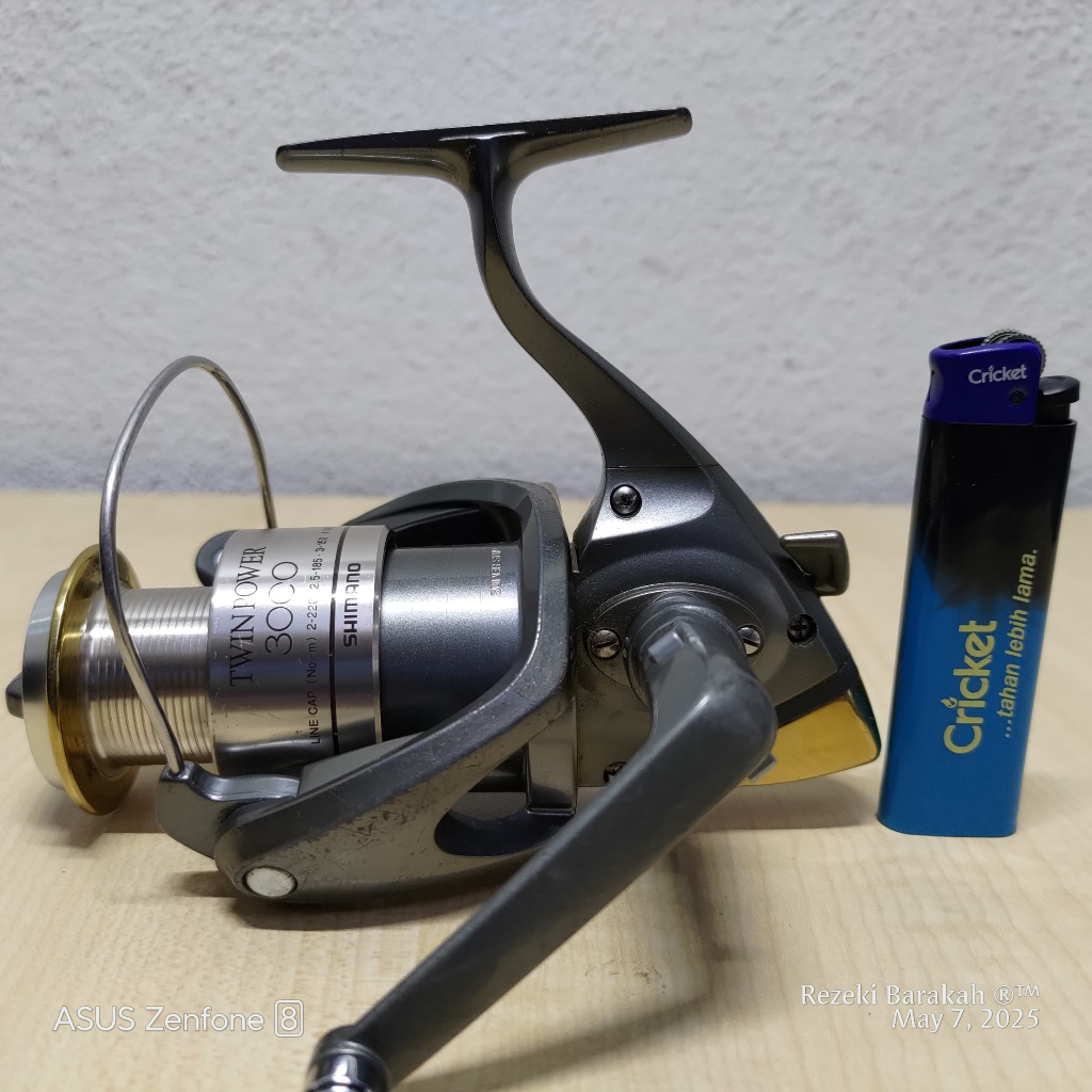 SHIMANO TWIN POWER 3000 Fishing Reel Spinning Mesin Pancing Kekili Terpakai (Used) | Shopee Malaysia