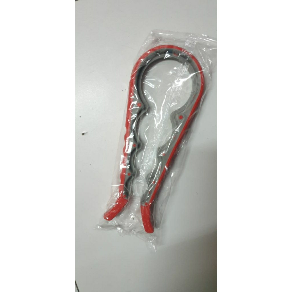 Pembuka penutup botol dozee ezy5 toyyib jasmine dan lain2 yang sama ...