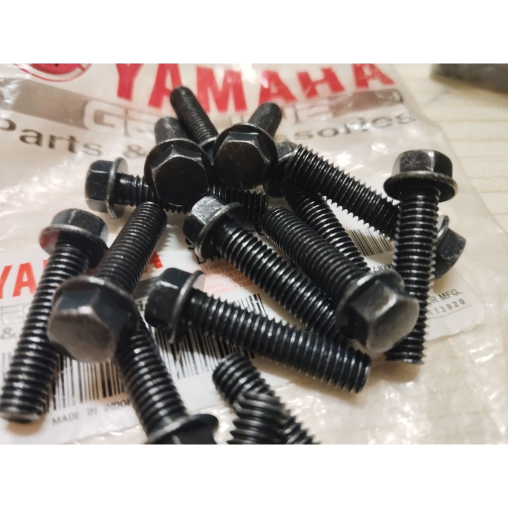 harga 1pcs SKRU screw BOLT 8 untuk ikat METER dan REEDVAVLE Yamaha Rxz ...