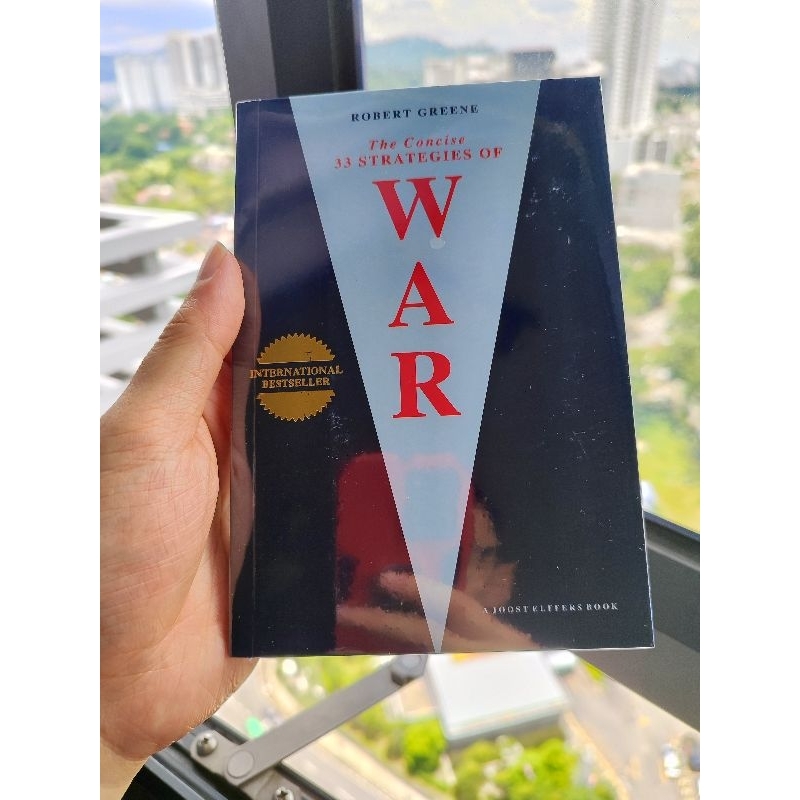 [Original] The Concise 33 Strategies of War (The Modern Machiavellian ...