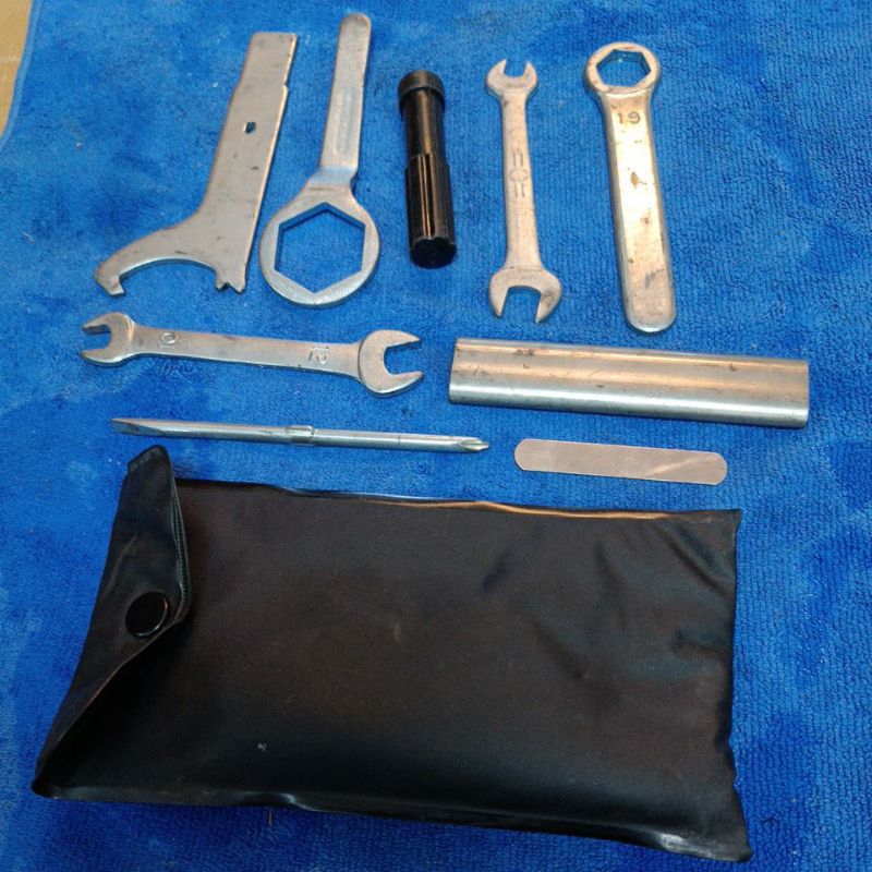 Aprilia RSV4 / RSV4R / RSV4 Factory / Tuono V4 original Aprilia tool ...
