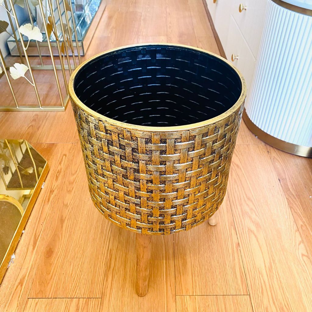 Flower Pot Stand Pasu Bunga Hiasan / Plant Pot Stand Pasu Berkaki Vase ...