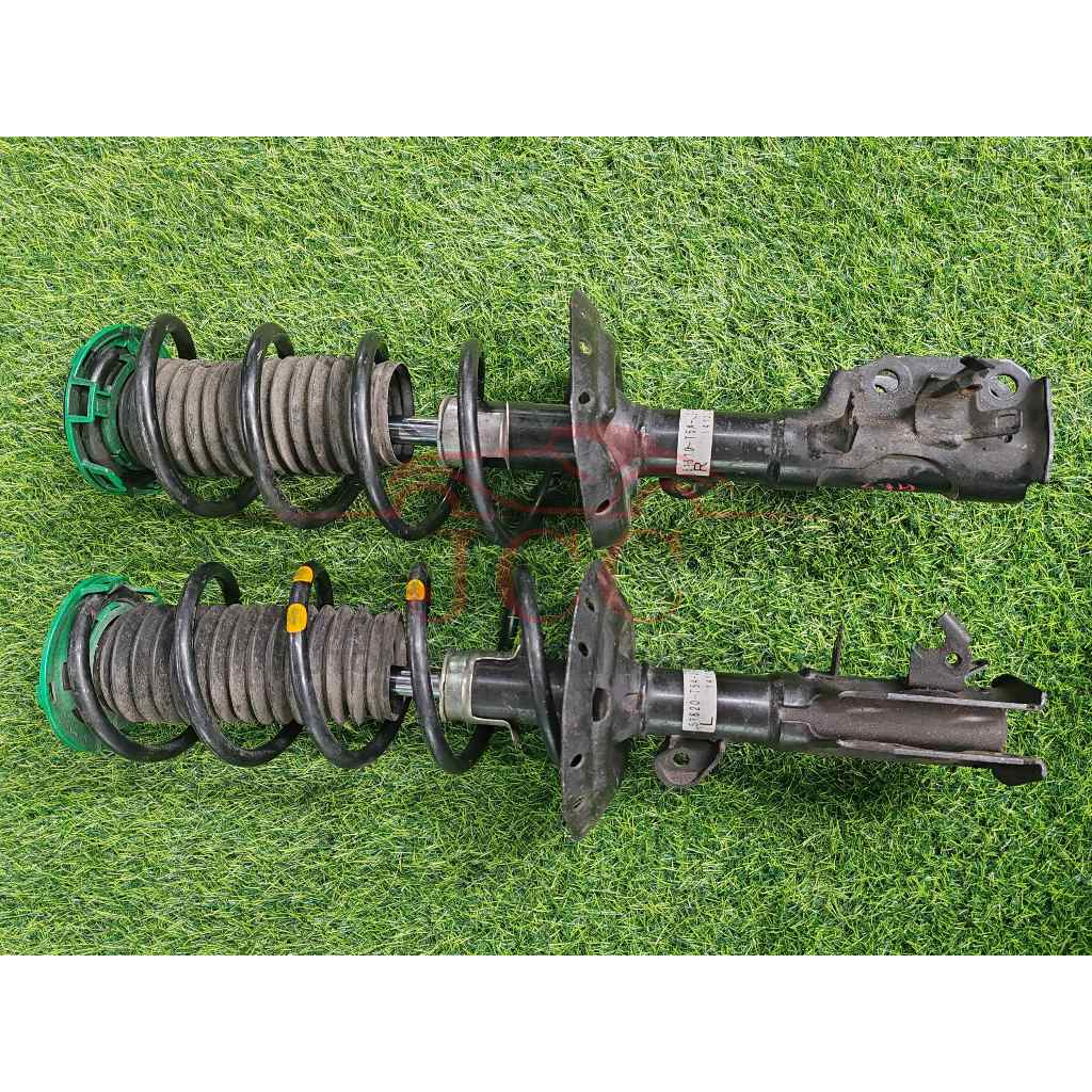 HONDA FIT/JAZZ GP5 FRONT ABSORBER SET(RH/LH)-51610-T5A-J440-M1 [1B-3F-B569] | Shopee Malaysia