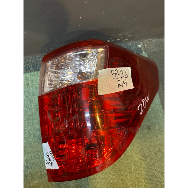 TOYOTA ANH20 ALPHARD REAR TAIL LAMP KOITO 58-26 (RIGHT) | Shopee Malaysia