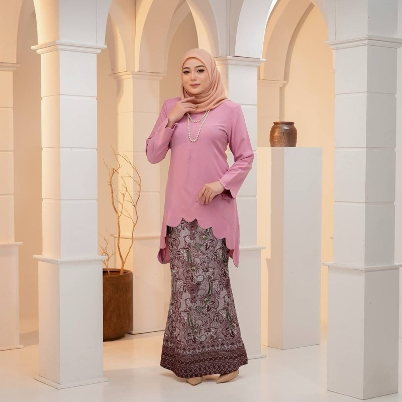 (TIADA DIAMOND SET) CIK SURI SCALLOP RIAU KURUNG KAIN PLATED BATIK ...