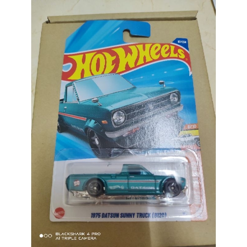 Hotwheels Case D 1975 DATSUN SUNNY TRUCK (B120) | Shopee Malaysia