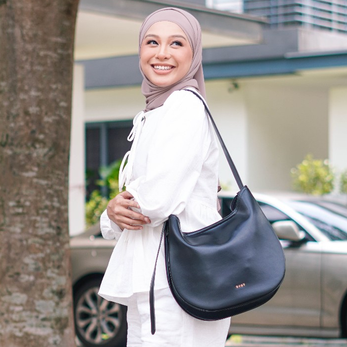 GUGU - JANE sling handbag PU leather hobo bag lightweight office wear travel beg silang kerja ...