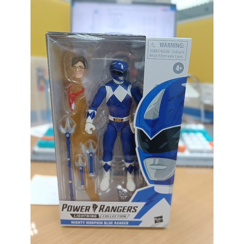 HASBRO LIGHTNING COLLECTION MMPR BLUE RANGER | Shopee Malaysia