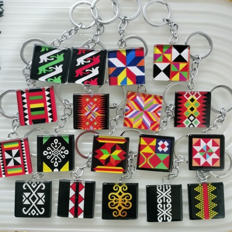 Keychain dengan Motif Pelbagai Corak Linangkit Sabah | Shopee Malaysia