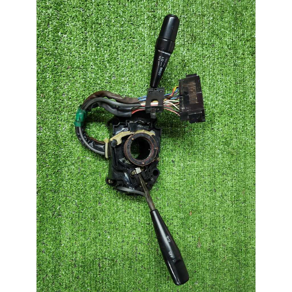 PROTON WIRA/GEN2/ SIGNAL AND WIPER SWITCH | Shopee Malaysia