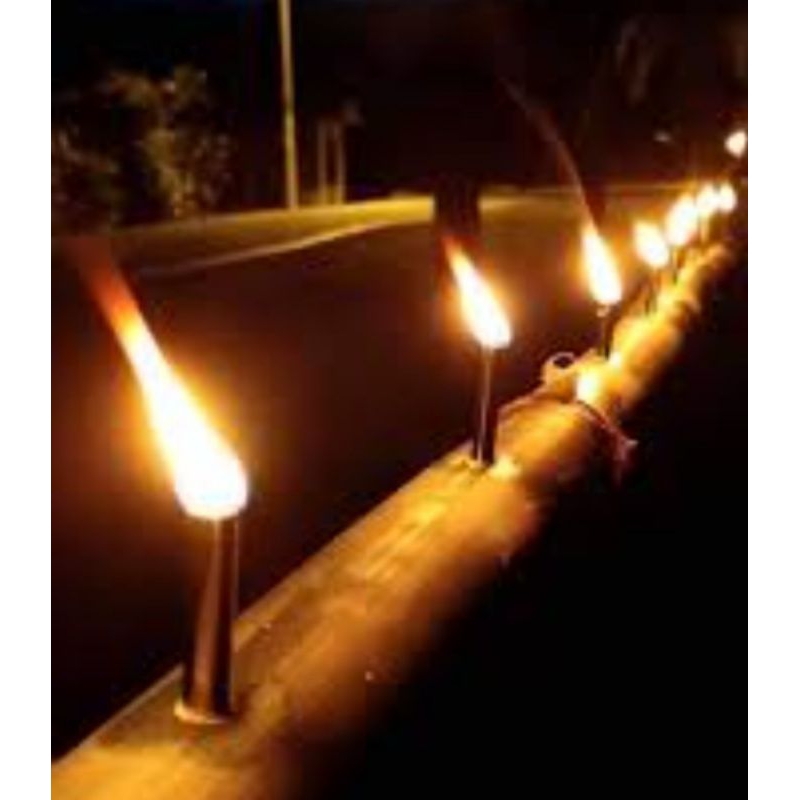 Pelita Buluh Tradisional Siap stand | Shopee Malaysia