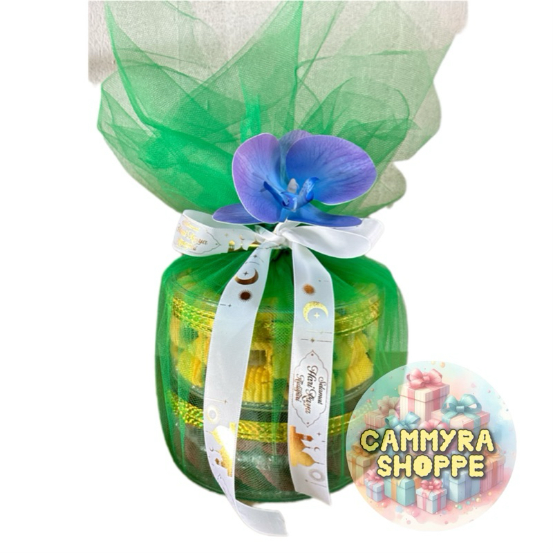[HARI RAYA] GIFT SET HAMPERS : PINEAPPLE TART ROLL & RED VELVET COOKIES ...