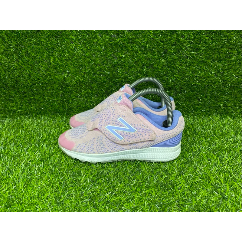 Kasut Bundle Budak 18.5cm | Shopee Malaysia