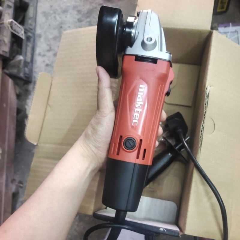 Angle Grinder (570 Watt) "Maktec by Makita" Simple Solid Power MT961 ...