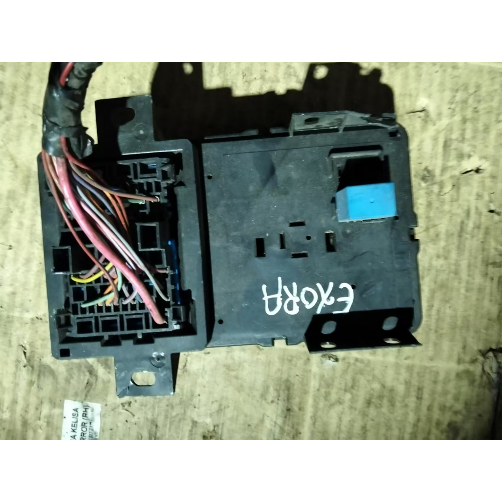 FIUS BOX PROTON EXORA INNER FUSE BOX (USED ORIGINAL) | Shopee Malaysia
