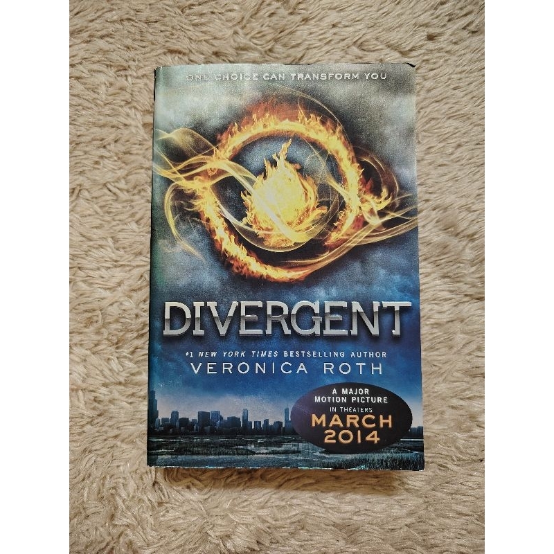 (Original) Second-hand Book/Preloved Book/Used Book: Divergent by ...