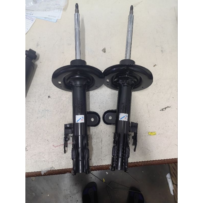 PROTON X70 FRONT & REAR ABSORBER GEELY | Shopee Malaysia