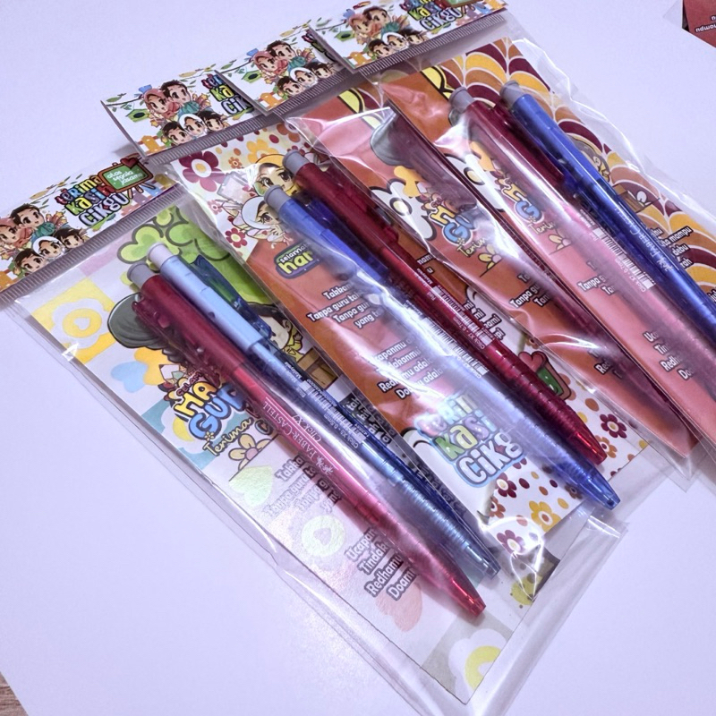 pen merah dan biru selamat hari guru | Shopee Malaysia