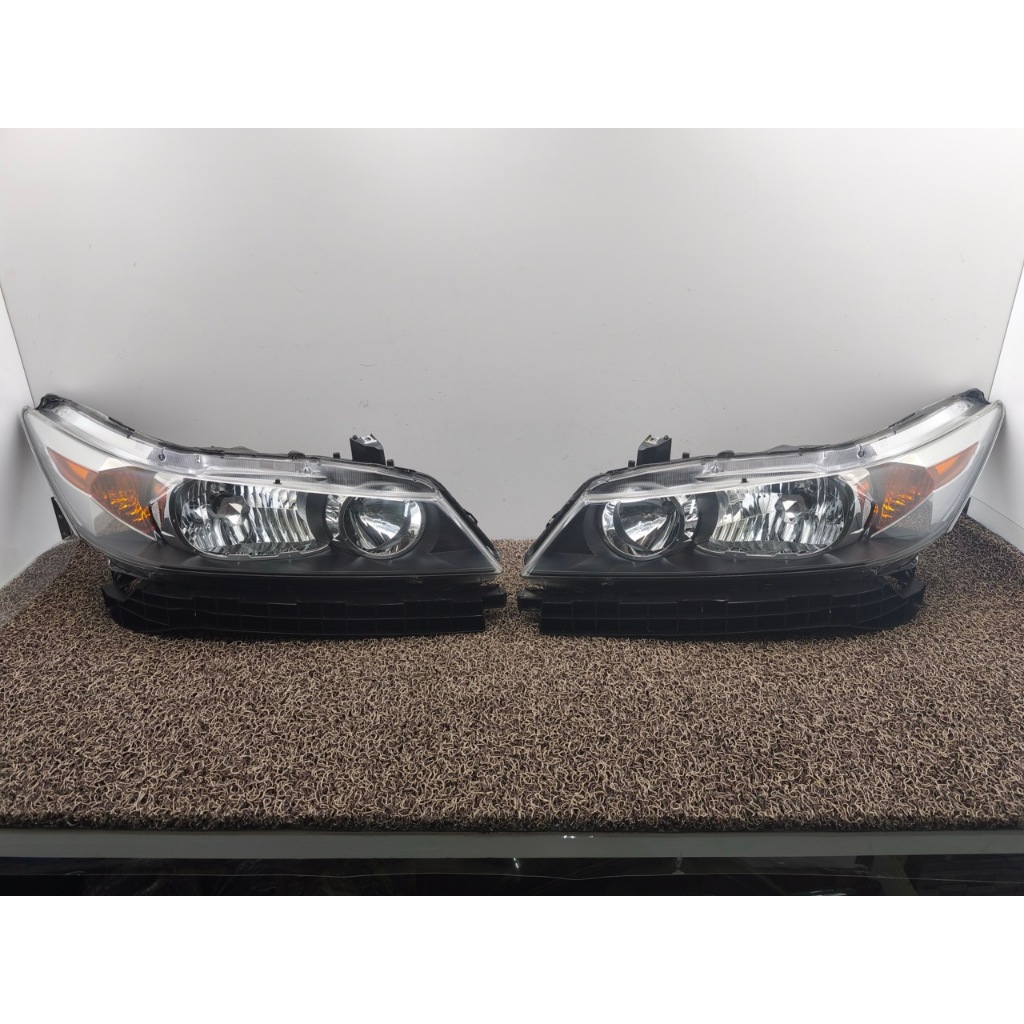 JDM JAPAN ORIGINAL HONDA STREAM RN6 RN8 FRONT XENON HID HEADLIGHTS ...