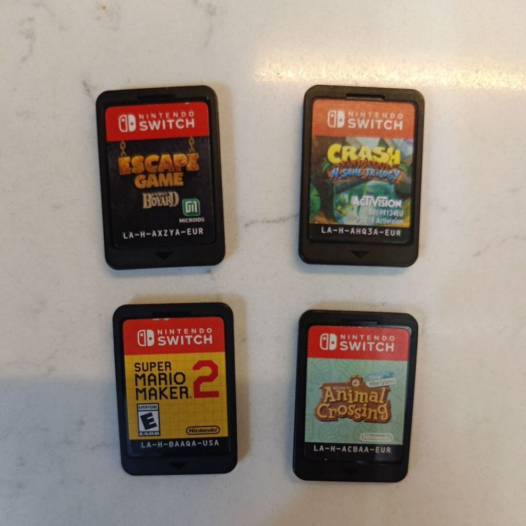 *USED no box* Nintendo Switch Crash Trilogy & Super Mario Maker 2 ...