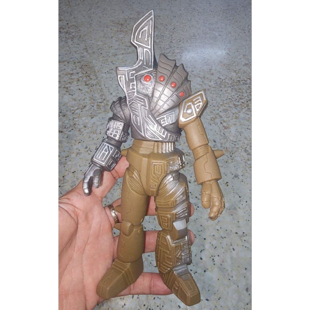 Bandai Ultraman Ultra Monster Kaiju Gobunyu Oguma 6 inches. | Shopee Malaysia