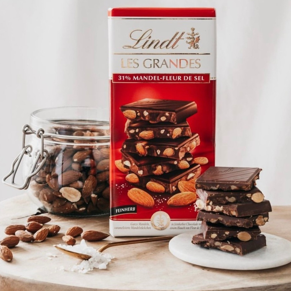 Lindt Les Grandes 31% Almond (Amandes) Fleur de Sel, Chocolate,150g ...