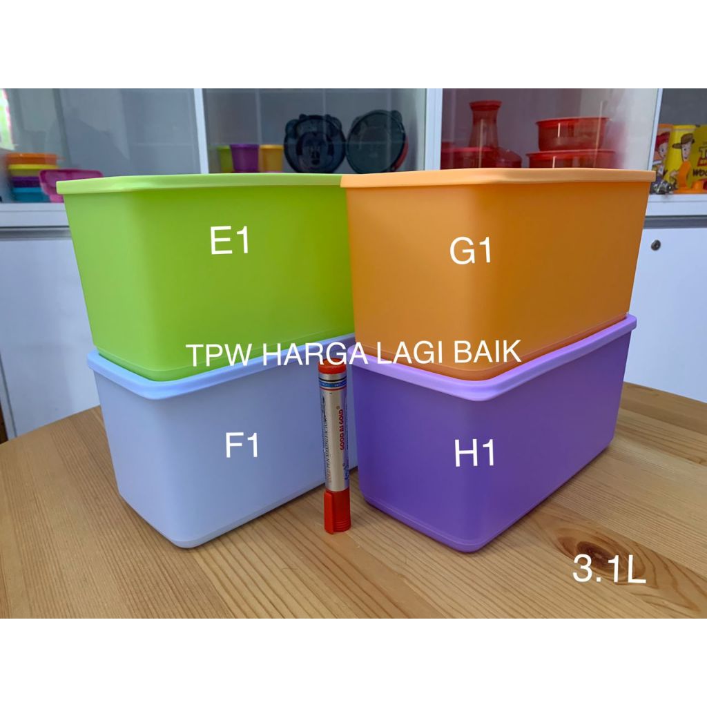 Tupperware Fantastic Four 3.1L (1pc) / Muat Simpan 1 Bantal Roti ...