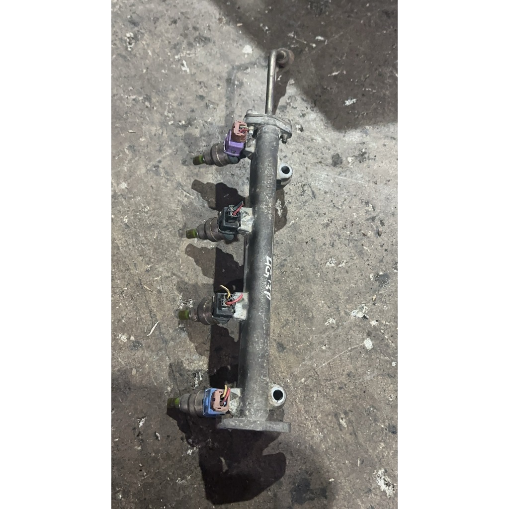 Proton Wira 1.3cc 4G13 Injector Set (Used Original) | Shopee Malaysia