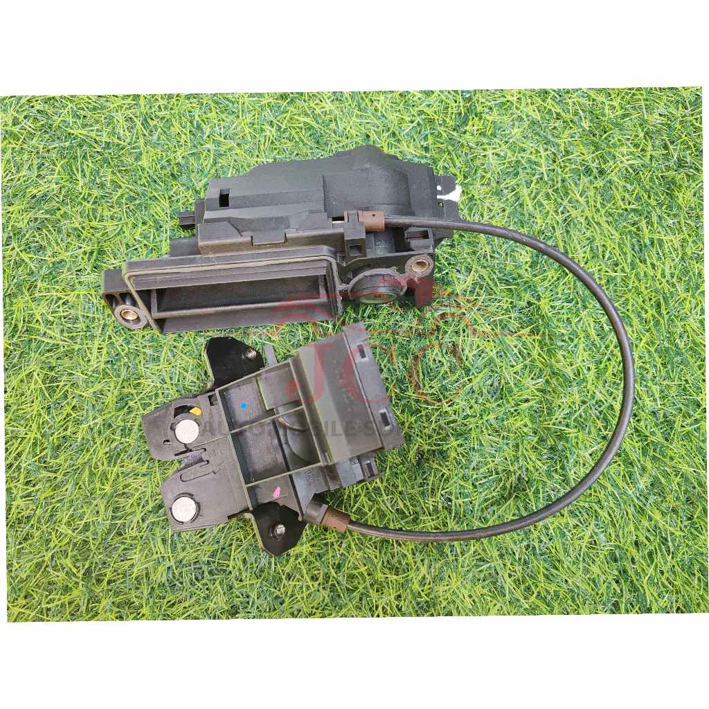 MERCEDES-BENZ C CLASS (W203) 2000 REAR BONNET LOCK WITH OUTER HANDLE ...