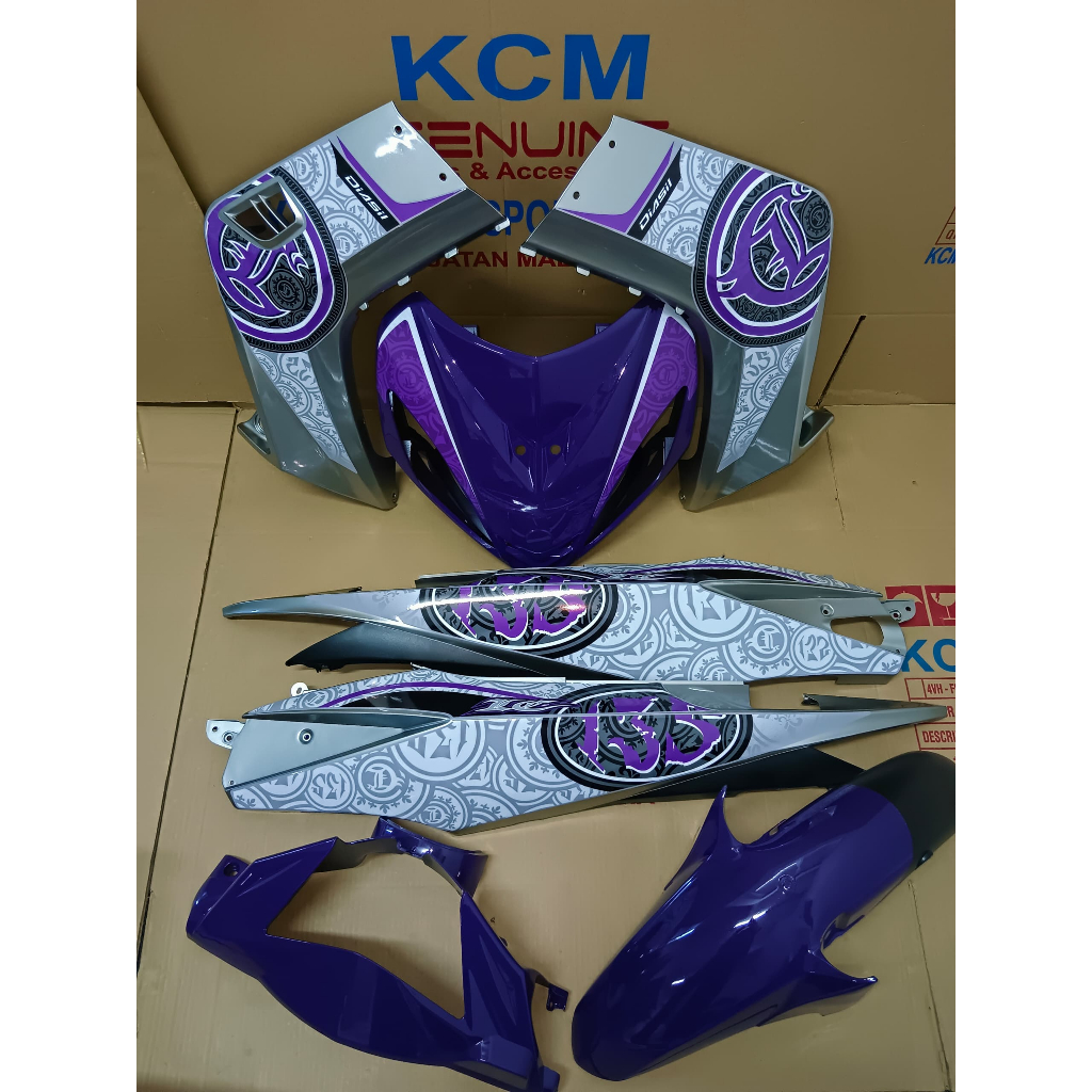 COVER SET YAMAHA LC 135 V1 V2 V3 V4 V5 V6 V7 V8 CUSTOM DESIGN BATIK SIAP PASANG STICKER | Shopee ...