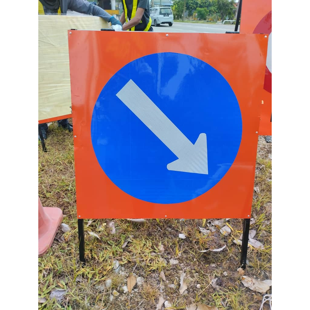 KEEP RIGHT SIGN BOARD REFLECTIVE SIGNBOARD CHEAP SIGNBOARD ROAD SIGNAGE ...