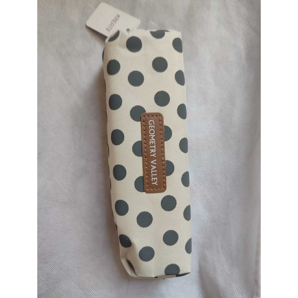 PENCIL CASE/BEKAS PENSIL/ JENAMA KREATI UNTUK PELAJAR SEKOLAH/ RANDOM ...