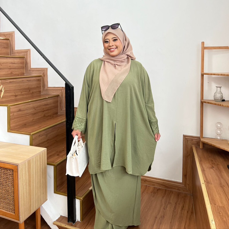 SET KURUNG KURUNG CENDANA LACE PLUSSIZE | Shopee Malaysia