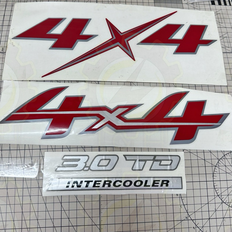 ORIGINAL ISUZU DMAX 4x4 LABEL STICKER | Shopee Malaysia