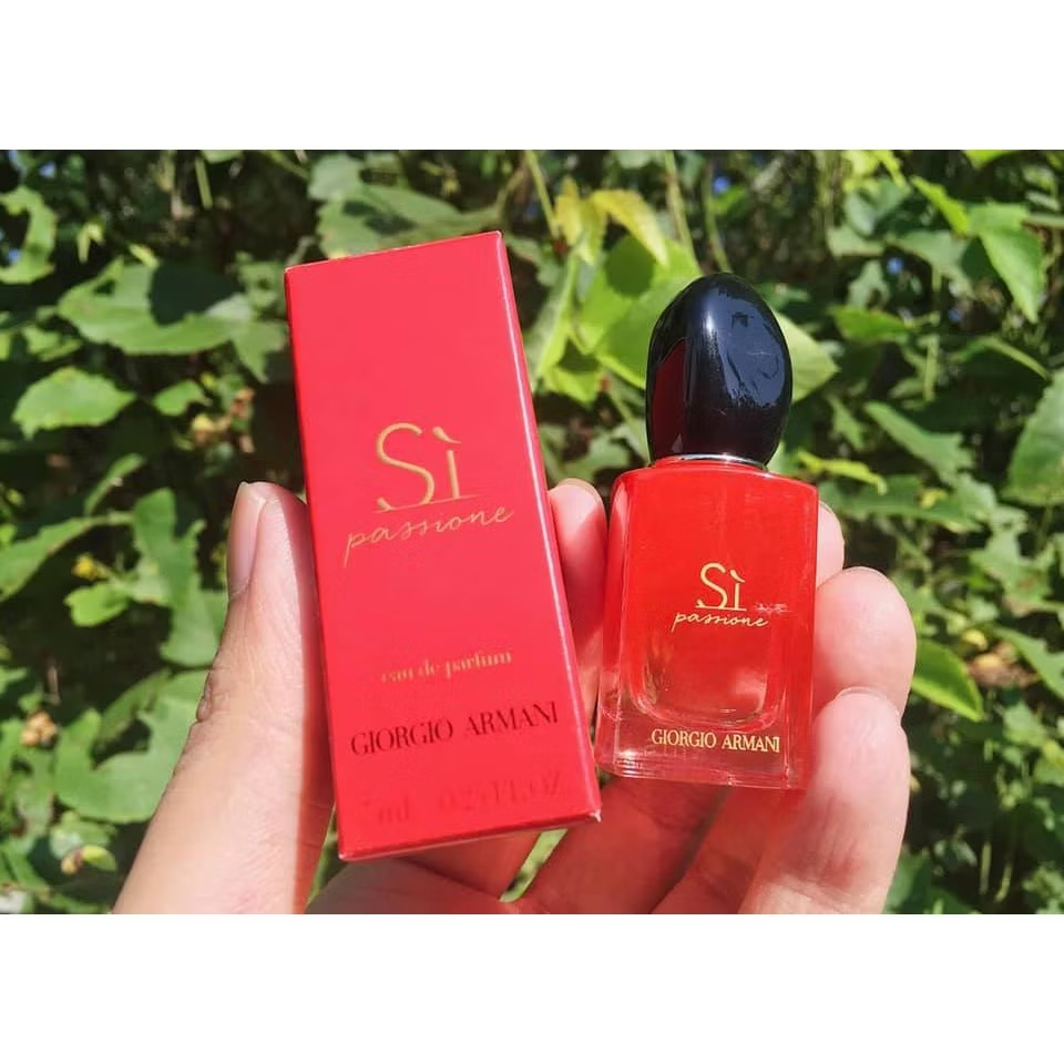 ORIGINAL Si Passione EDP 7ML Miniature Perfume | Shopee Malaysia